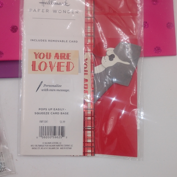 Hallmark | Holiday | Hallmarks Happy Valentines Day Gift Bag And Popup ...